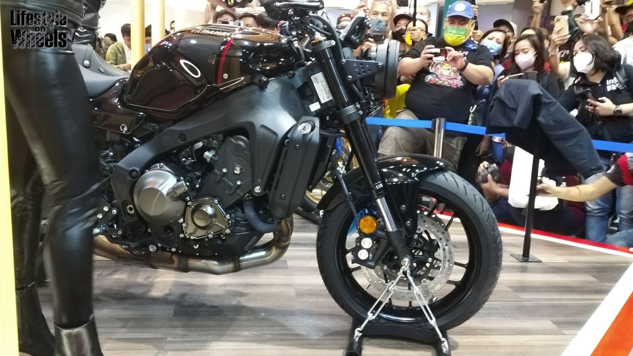 YAMAHAxMAKINA - Faster Sons Emporium Live at the Makina Motoshow ...