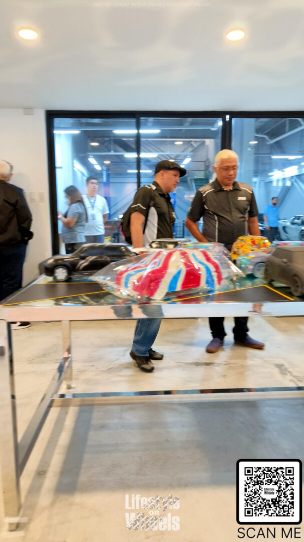 Celebrating MINI Through Art with Autohub and Cloud Grey Gallery ...